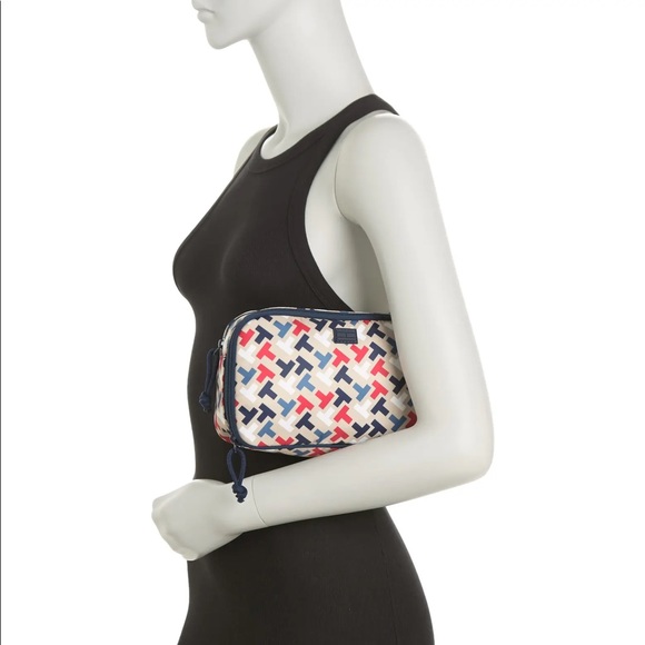 Tommy Hilfiger | Bags | Erin Ii Large Double Zip Casetommy Hilfiger ...